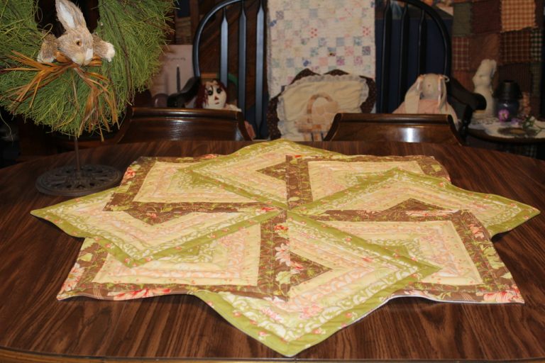 Strata Star Table Topper | Stitch by Stitch Quilting
